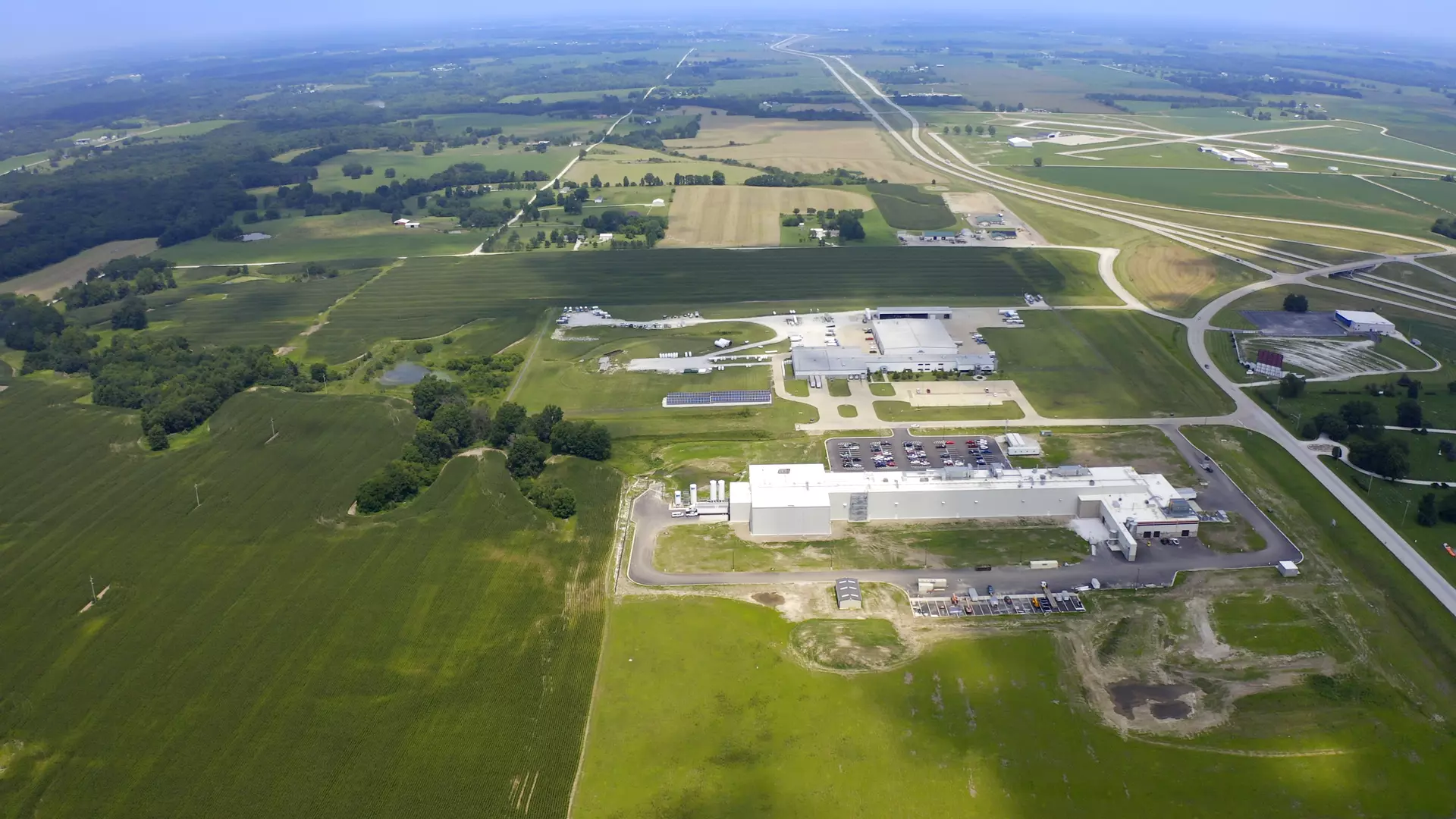 Tradesman (We will train you!) Monday-Thursday 2nd Shift @ Mid-Am ...